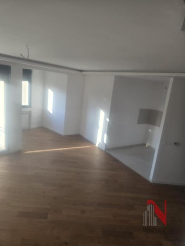 MISE DIMITRIJEVICA, Trosoban stan na prodaju, 70m2, 209.000€