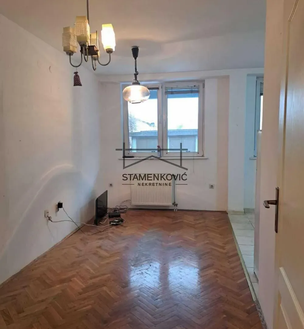 Prodaja, jednosoban stan, 44m², Detelinara, Novi Sad Sve Podlokacije