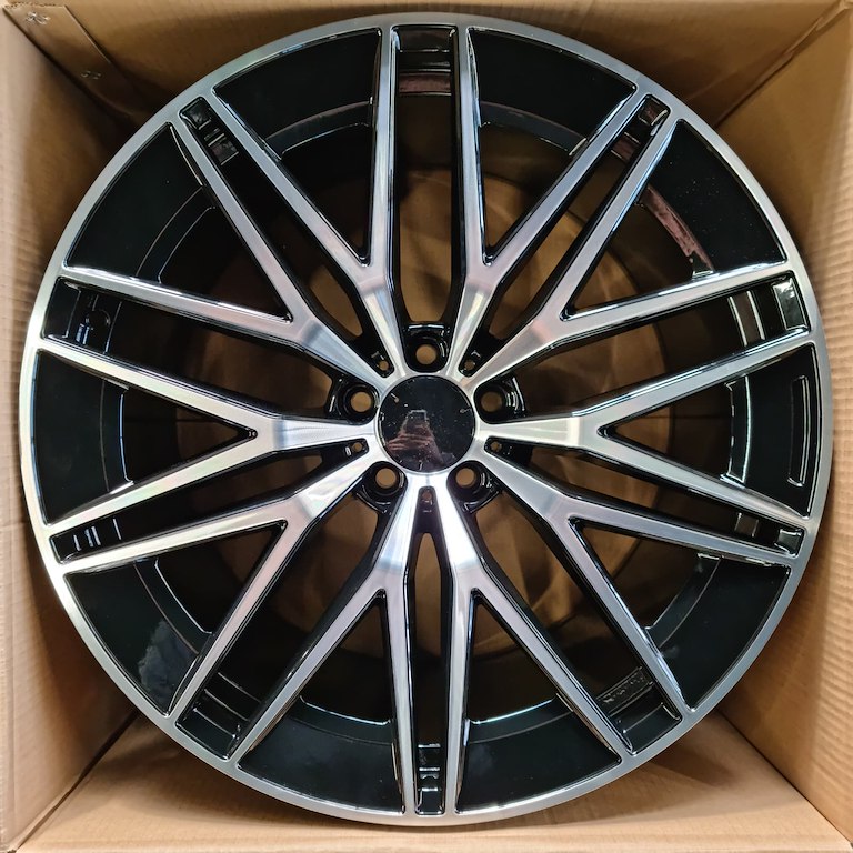 ALU FELNE
11J x21 ET45 5x112