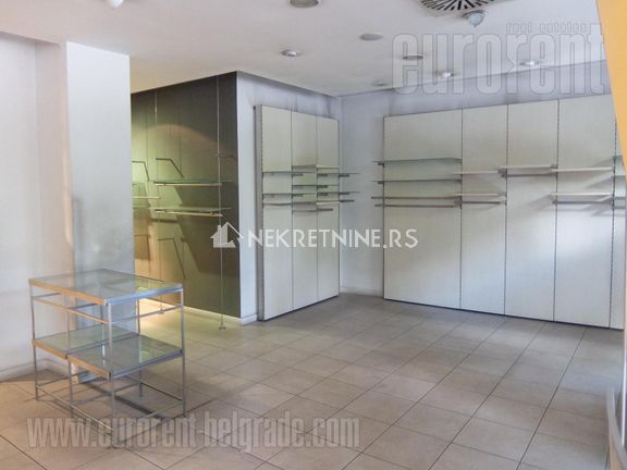 #46165, Izdavanje, Lokal, KRUNSKA, 8940 EUR