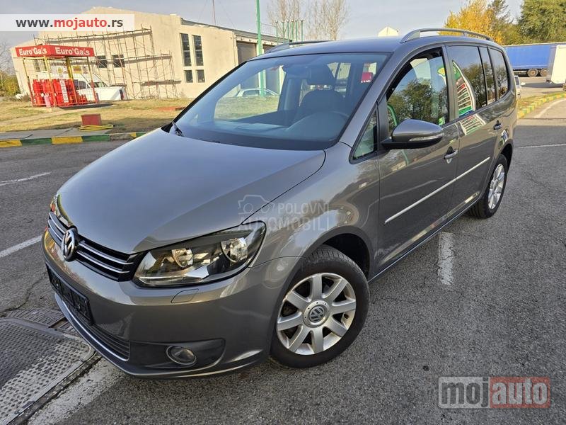 VW Touran 1,4TSI HIGHLINE