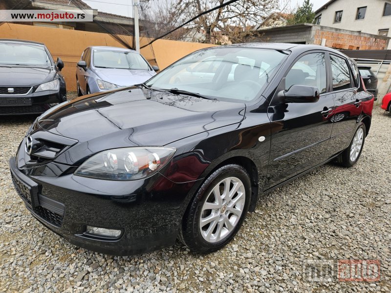Mazda 3 1.6BENZ SPORT TOP