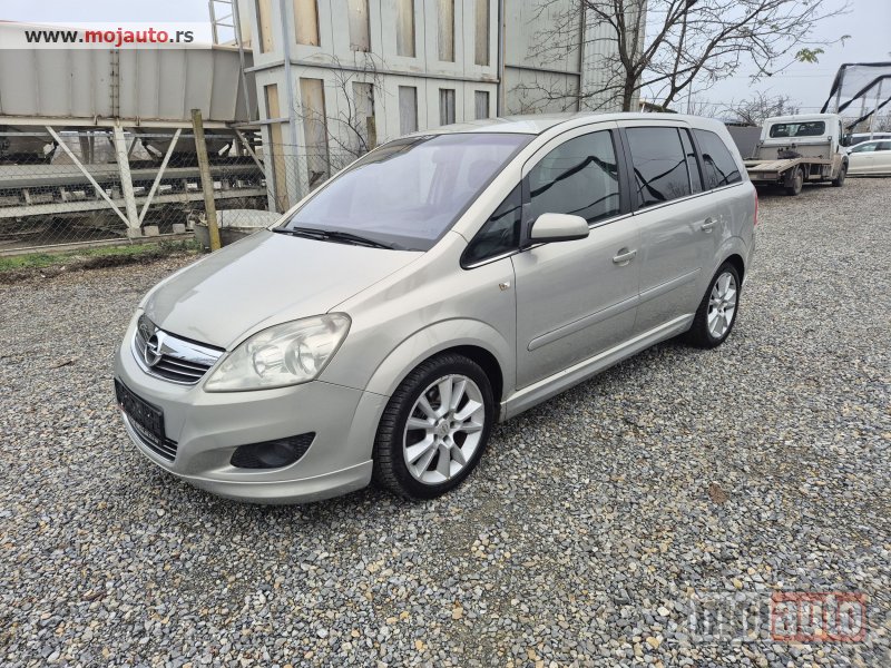 Opel Zafira 1.7 CDTI Cossmo