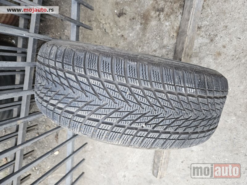 205-55-16 Goodyear nova odlicna m+s