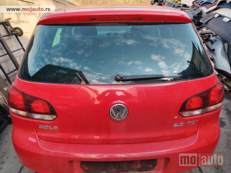 Golf 6 gepek vrata - 5 vrata crvena Originalni delovi Moguca ugradnja delova Alfa Romeo 147-156-166-159-GT-MiTo-Giulietta Fiat bravo 2 - croma -grande punto -multipla 2 -punto 3 -stilo-idea Freemo...