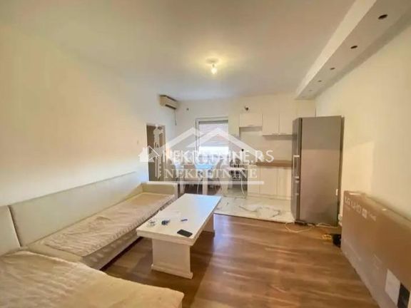 Smederevo - Centar - 214m2 na 2,5 ara ID#24311