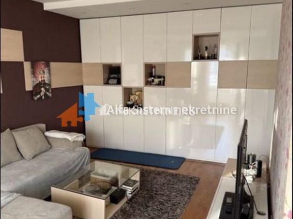 Novi Beograd, Blok 67, Belville, 2.0 stan, 68m2, 800 EUR, ID 52835