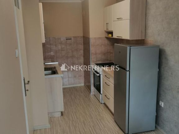 Izdavanje jednosoban stan 40 m2 Novi Sad – Liman 2, Bulevar oslobođenja, odlična lokacija