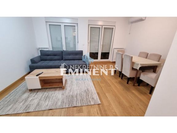 Zemun, Gornji Grad, Šumadijska, 3.0, 69m2, 800 EUR