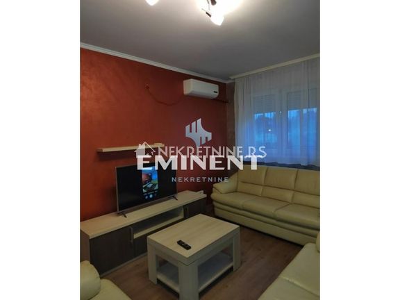 Voždovac, Naselje Stepa Stepanović, Druge srpske armije, 3.0, 75m2, 800 EUR