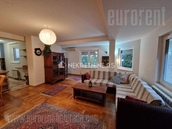 #44119, Izdavanje, Stan, BANOVO BRDO, 650 EUR