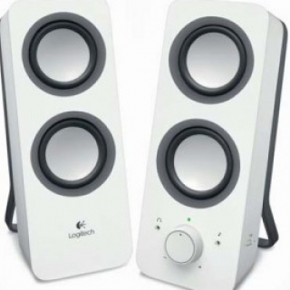 Logitech Z200 Stereo Speakers, 2.0 System Snow white