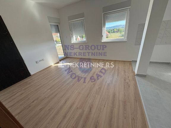 Odličan stan na Adicama