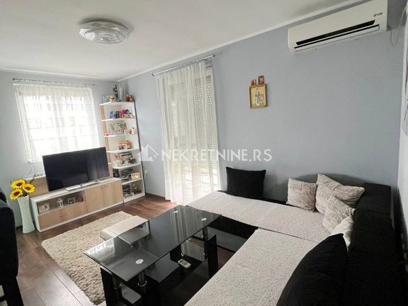 Dvoiposoban stan NOVI SAD, 124200€