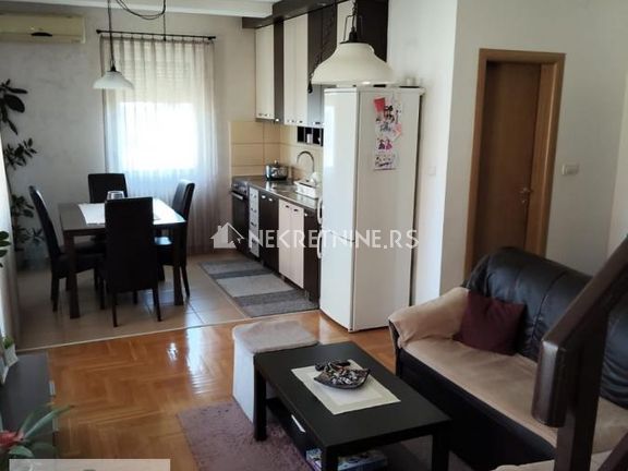Dvoiposoban stan 72 m2, III sprat, Rvati, Obrenovac (NAMEŠTENO) - 115.000€