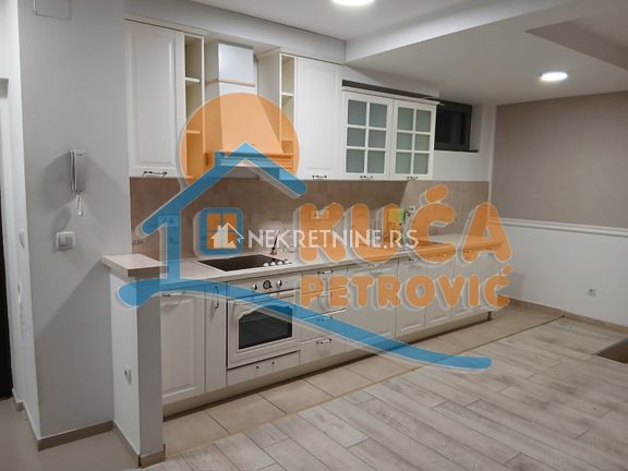 Stan-duplex 95m2 sa garažom 13m2, Cvijićeva