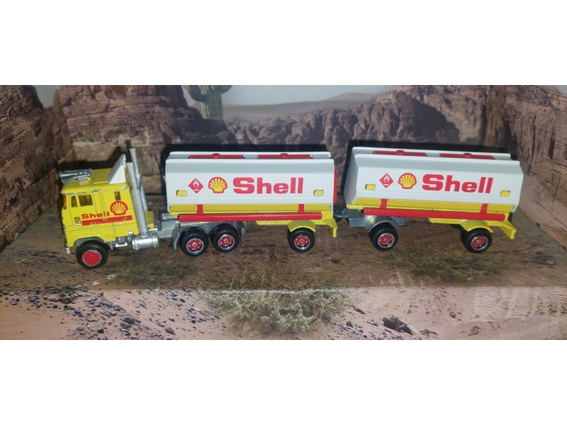 Majorette Super 600 Shell Oil Tanker And Trailer 1:87