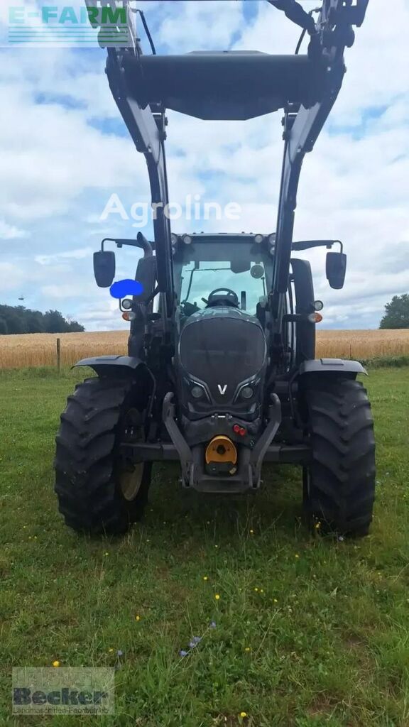 Valtra n 154 activ traktor točkaš