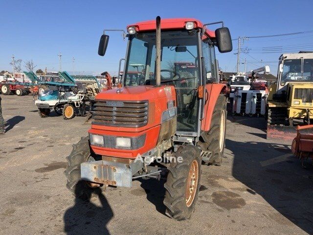 Kubota TRACTOR(Kubota) traktor točkaš