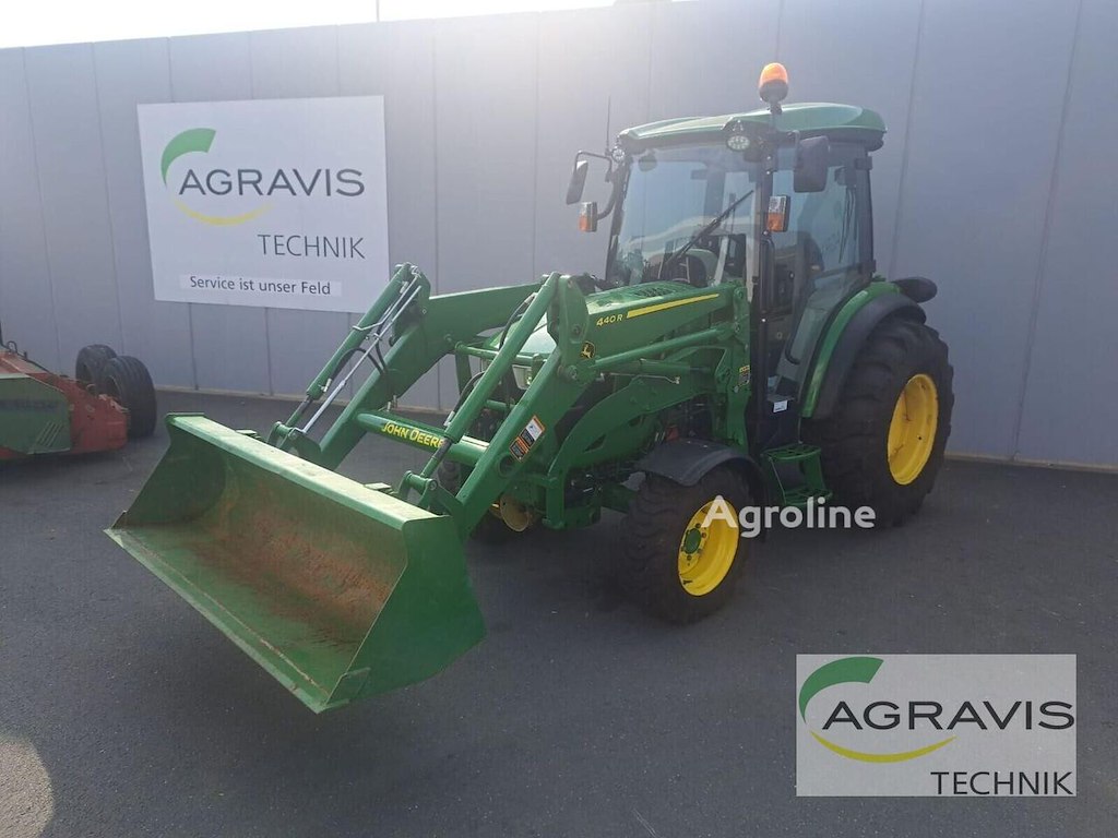 John Deere 4066R traktor točkaš