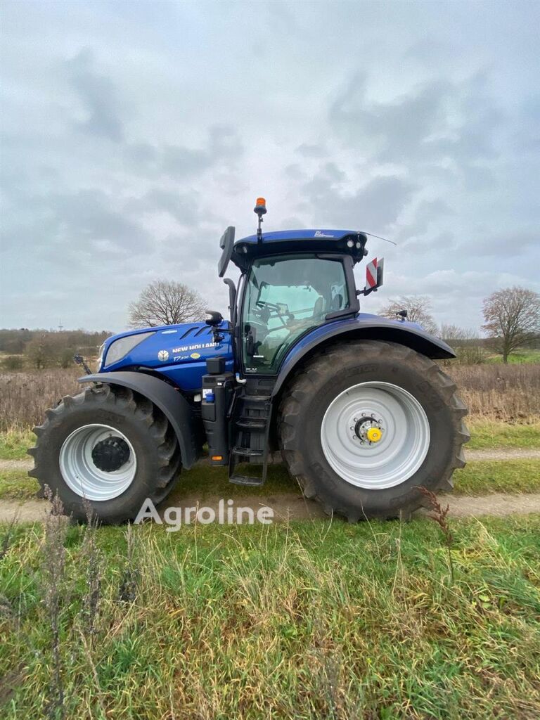 New Holland T7.230 traktor točkaš