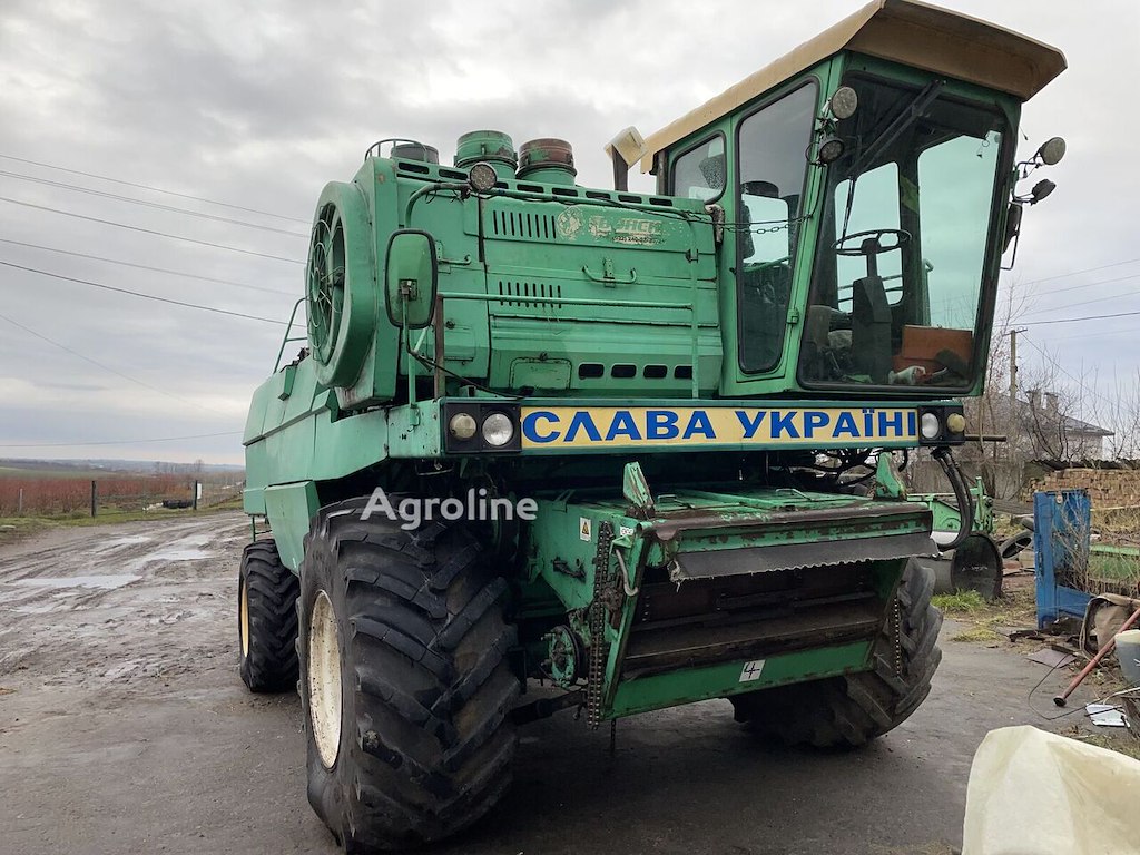 Rostselmash Don 1500B kombajn za žito