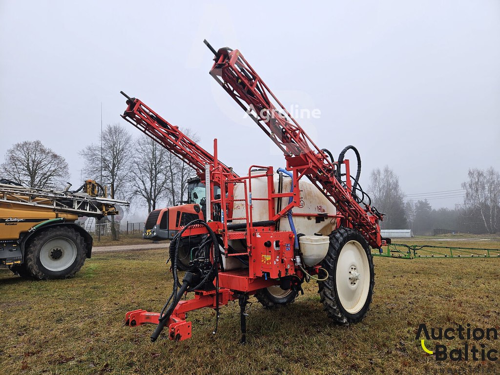 Prodaje se Maschio 0XU85032A210 vučenu prskalicu na aukciji