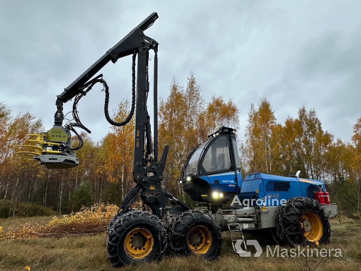 Prodaje se Rottne H14 harvester na aukciji