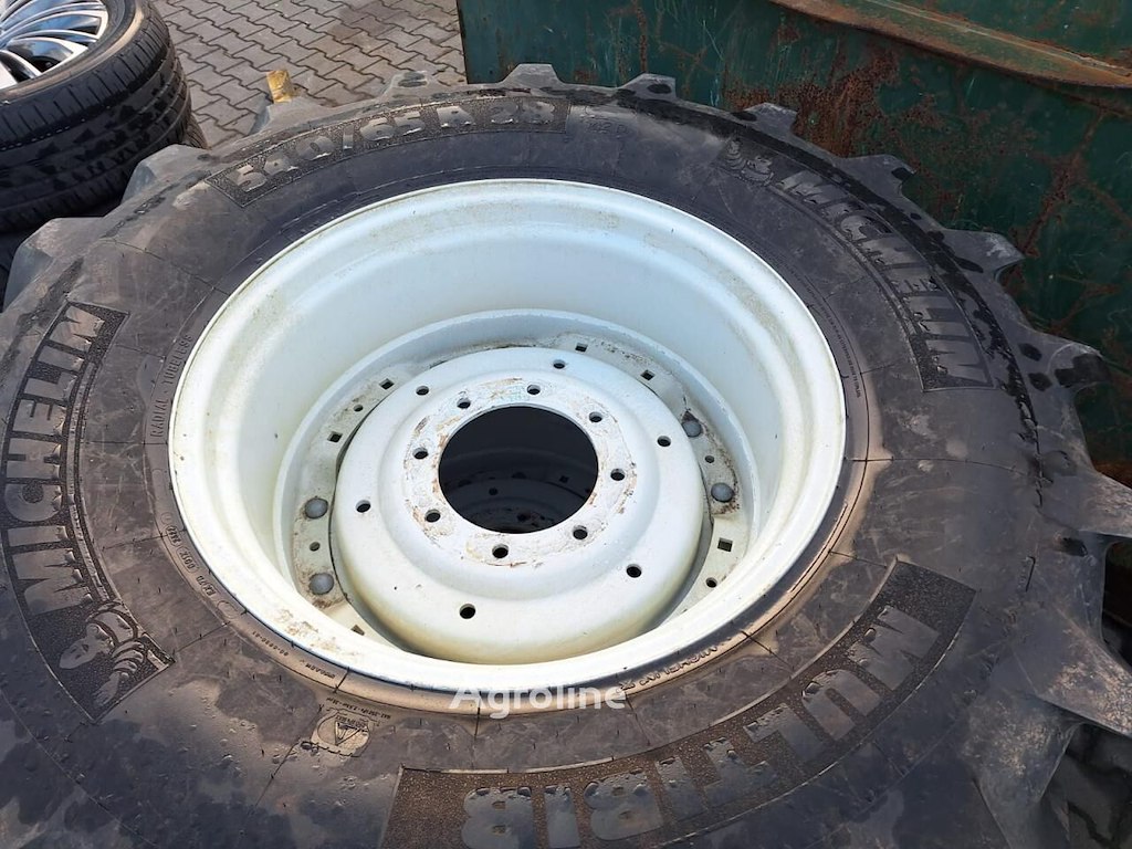 Michelin 540/65R28 RAD STEYR KOMPAKT NH T4 točak