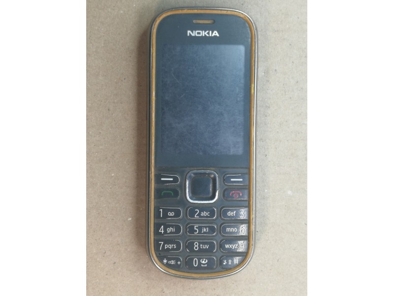 Nokia 3720c-2
