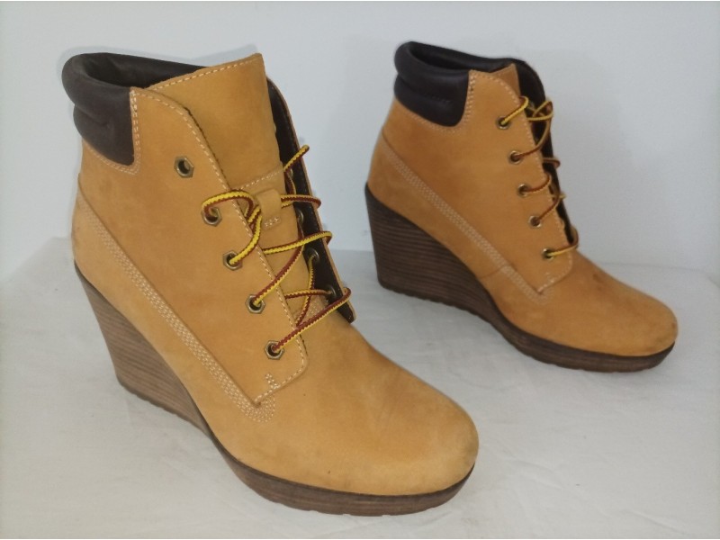 TIMBERLAND CIZME 39 BROJ RASPRODAJAAAA