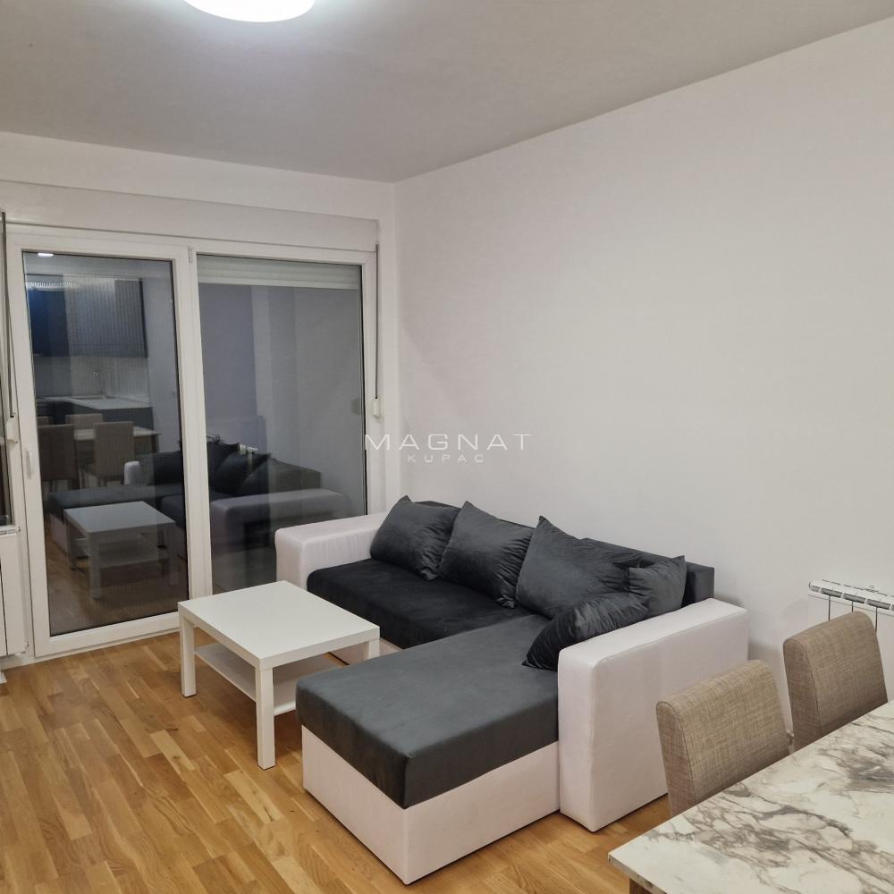 Zemun - Prvomajska- Luksuzna novogradnja ID#5148 800 €
