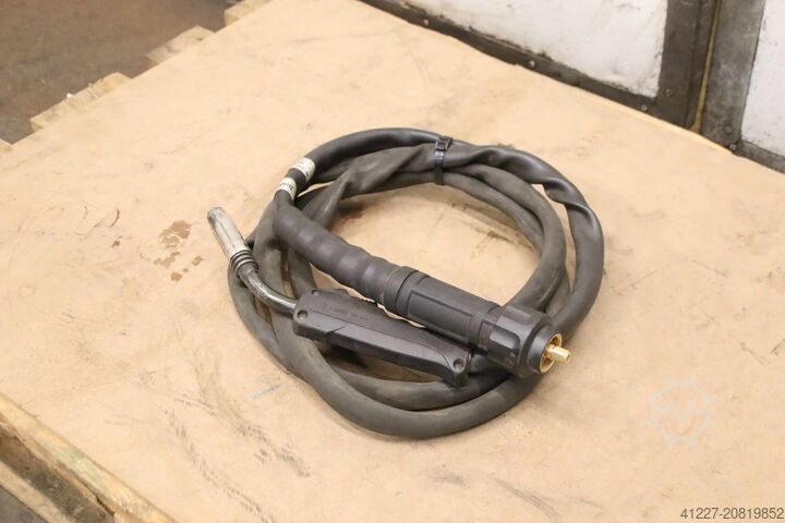 MIG / MAG crevo Paket
Dinse 4,0 m MS 330-4 SA Gasgekühlt