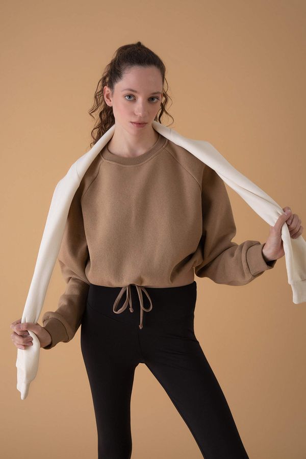 DEFACTO CROP SWEATSHIRT