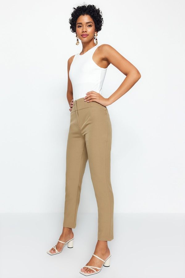 TRENDYOL BROWN CIGARETTE SKINNY LEG WOVEN TROUSERS WITH WAIST STITCHING DETAIL