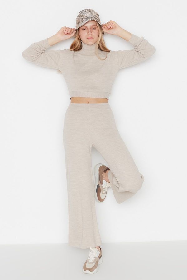 TRENDYOL BEIGE BASIC TURTLENECK KNITWEAR TWO PIECE SET