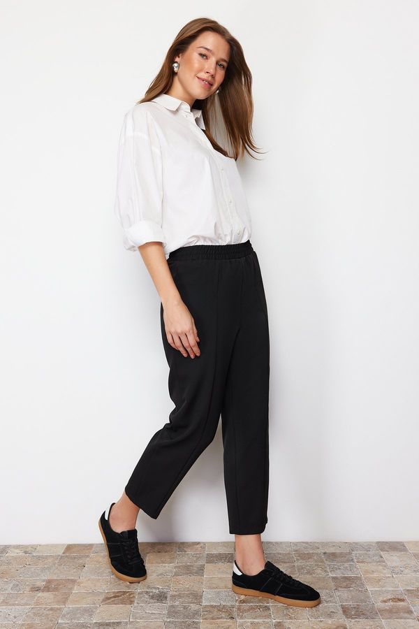 TRENDYOL BLACK RIB DETAILED STRAIGHT CUT WOVEN TROUSERS WITH ELASTIC WAIST