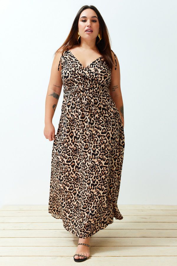 TRENDYOL CURVE CAMEL MAXI SLIT DETAILED LEOPARD PATTERNED WOVEN DRESS