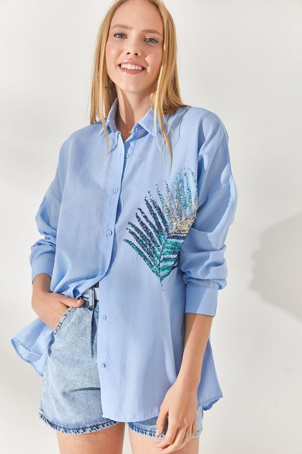 OLALOOK BEBE BLUE PALM SEQUIN DETAILED OVERSIZED WOVEN POPLIN SHIRT