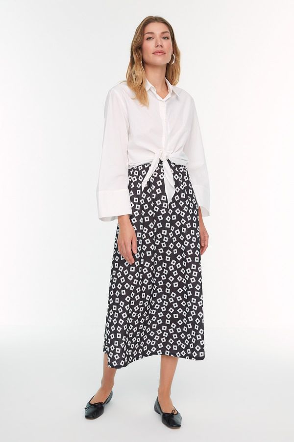 TRENDYOL BLACK AND WHITE PATTERNED KNITTED SCUBA CREPE SKIRT