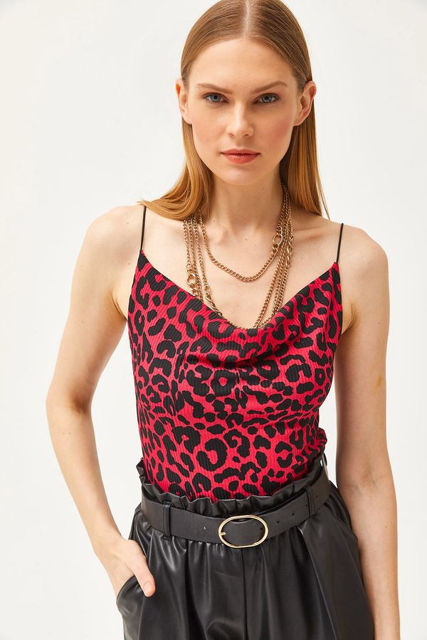 OLALOOK WOMEN'S LEOPARD FUCHSIA TURNDOWN COLLAR ROPE STRAPPY BLOUSE