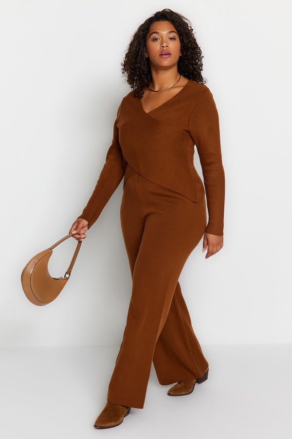 TRENDYOL CURVE BROWN DOUBLE BREASTED KNITWEAR TWO PIECE SET