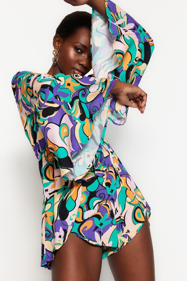 TRENDYOL ABSTRACT PATTERN WOVEN STRIPE ACCESSORIZED BLOUSE, SHORT SET