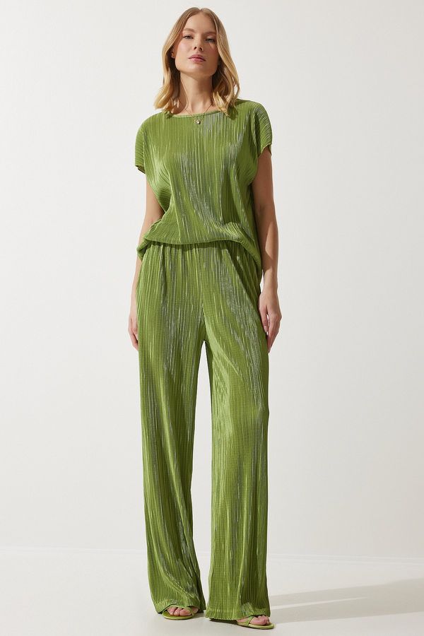 HAPPINESS İSTANBUL WOMEN'S PISTACHIO GREEN PLEATED COMFORTABLE BLOUSE PANTS SET