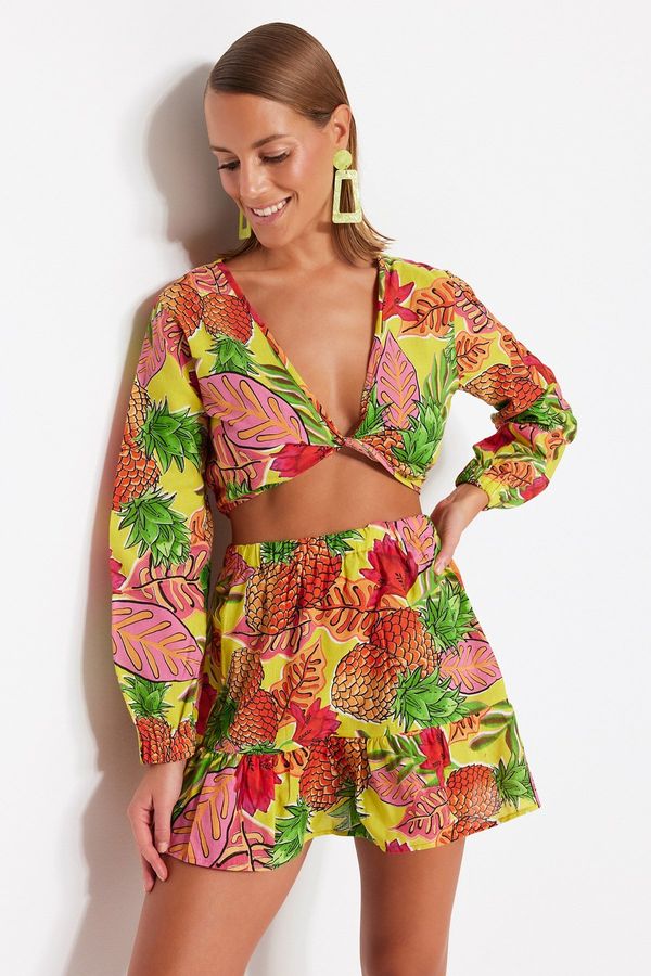 TRENDYOL FRUIT PATTERNED WOVEN 100% COTTON BLOUSE AND SKIRT SUIT