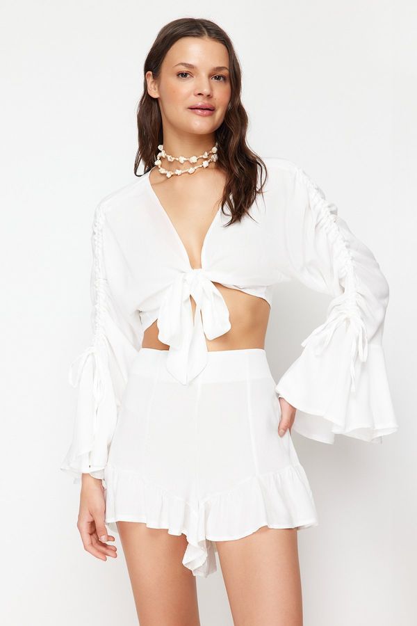 TRENDYOL ECRU WOVEN RUFFLE BLOUSE SHORTS SET