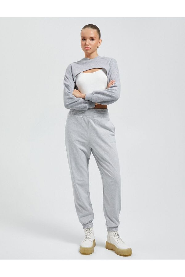 KOTON JOGGER SWEATPANTS HIGH WAIST WITH POCKET DETAILS.