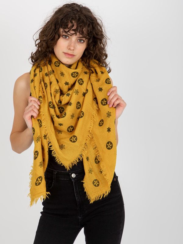 WOMEN'S SCARF WITH PRINT - YELLOW