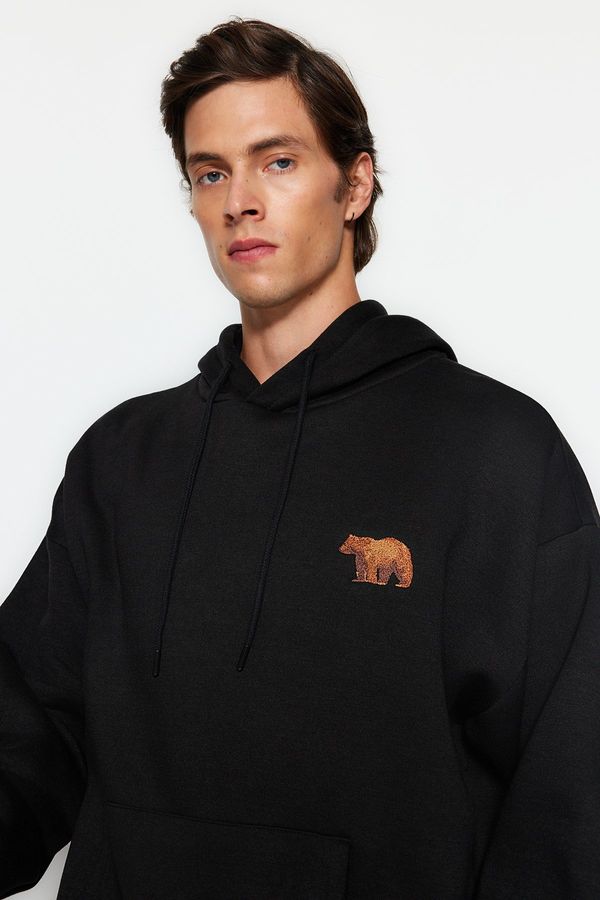 TRENDYOL BLACK OVERSIZE/WIDE-FIT HOODED ANIMAL EMBROIDERY FLEECE COTTON SWEATSHIRT