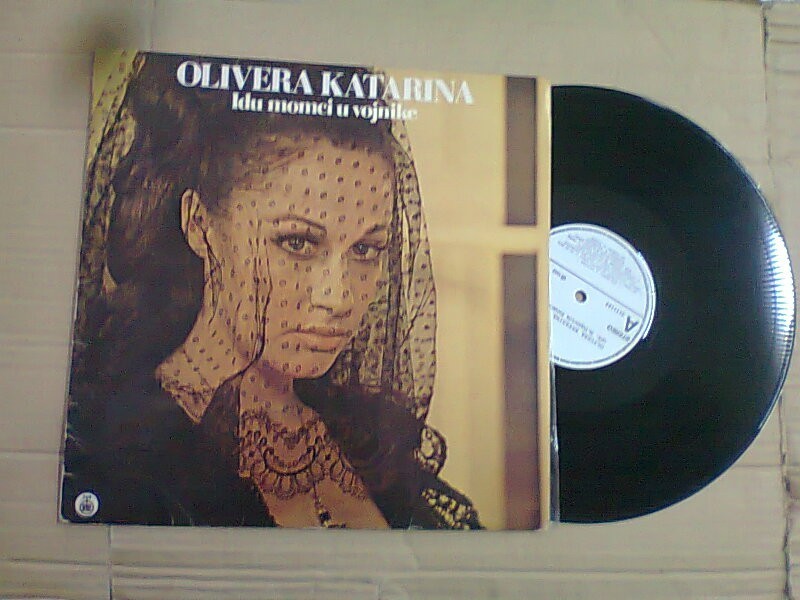 Olivera Katarina - Idu momci u vojnike